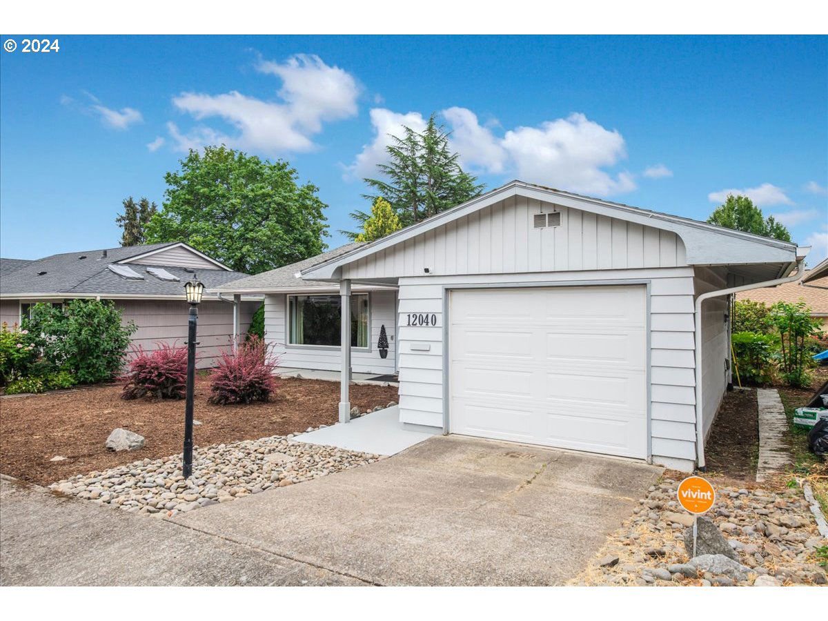 12040 SW KING GEORGE DR, King City, 97224