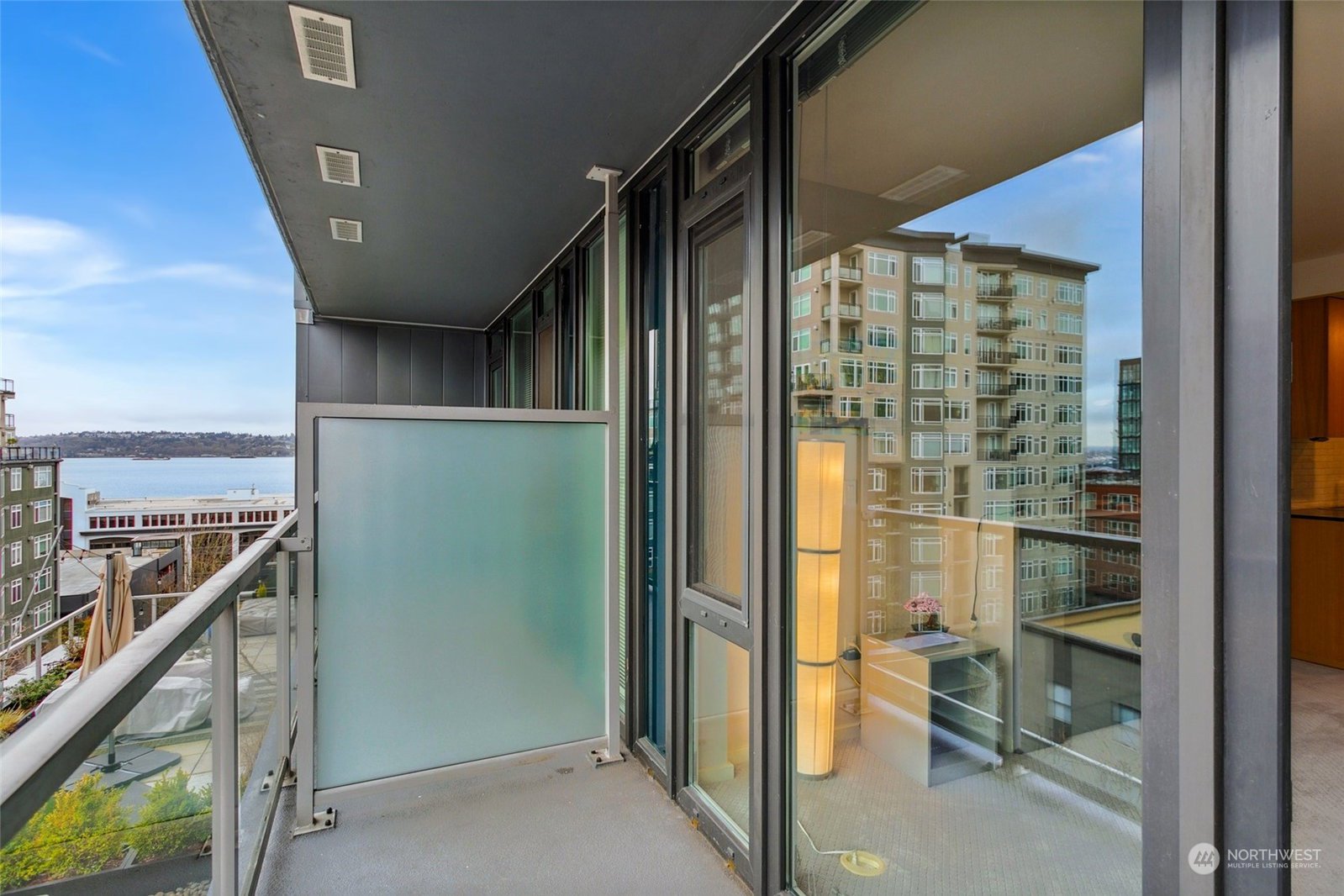 76 Cedar Street Unit #809, Seattle | MLS# 2325514 | Skyline Properties ...