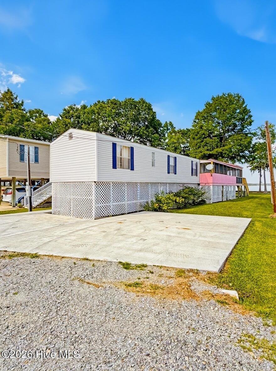 780 Hollis Dr, Blounts Creek, 27814