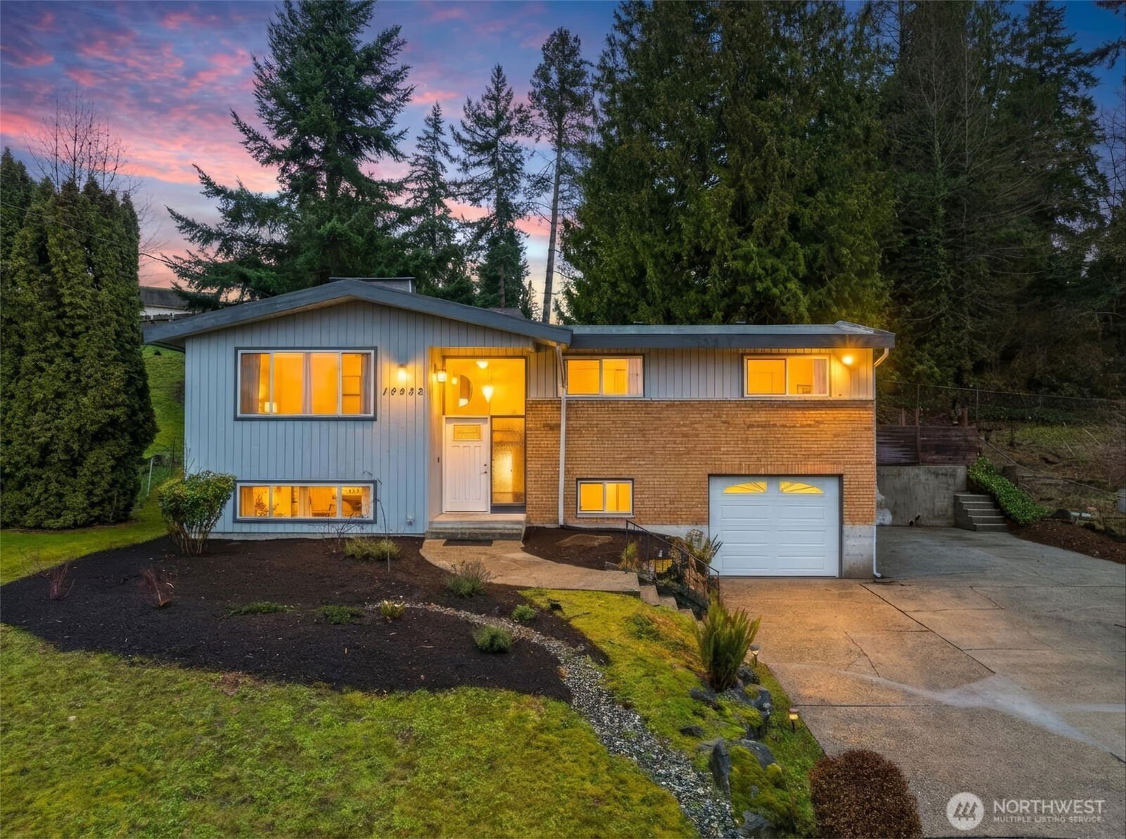19822 53rd Avenue W, Lynnwood | MLS# 2465946 | Skyline Properties, Inc ...