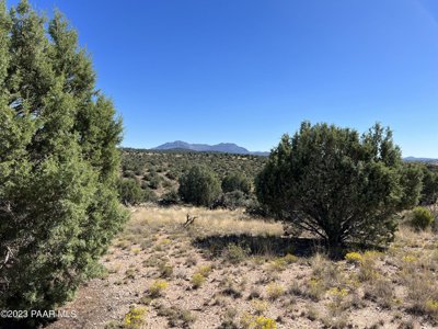 Crossroads Ranch real estate