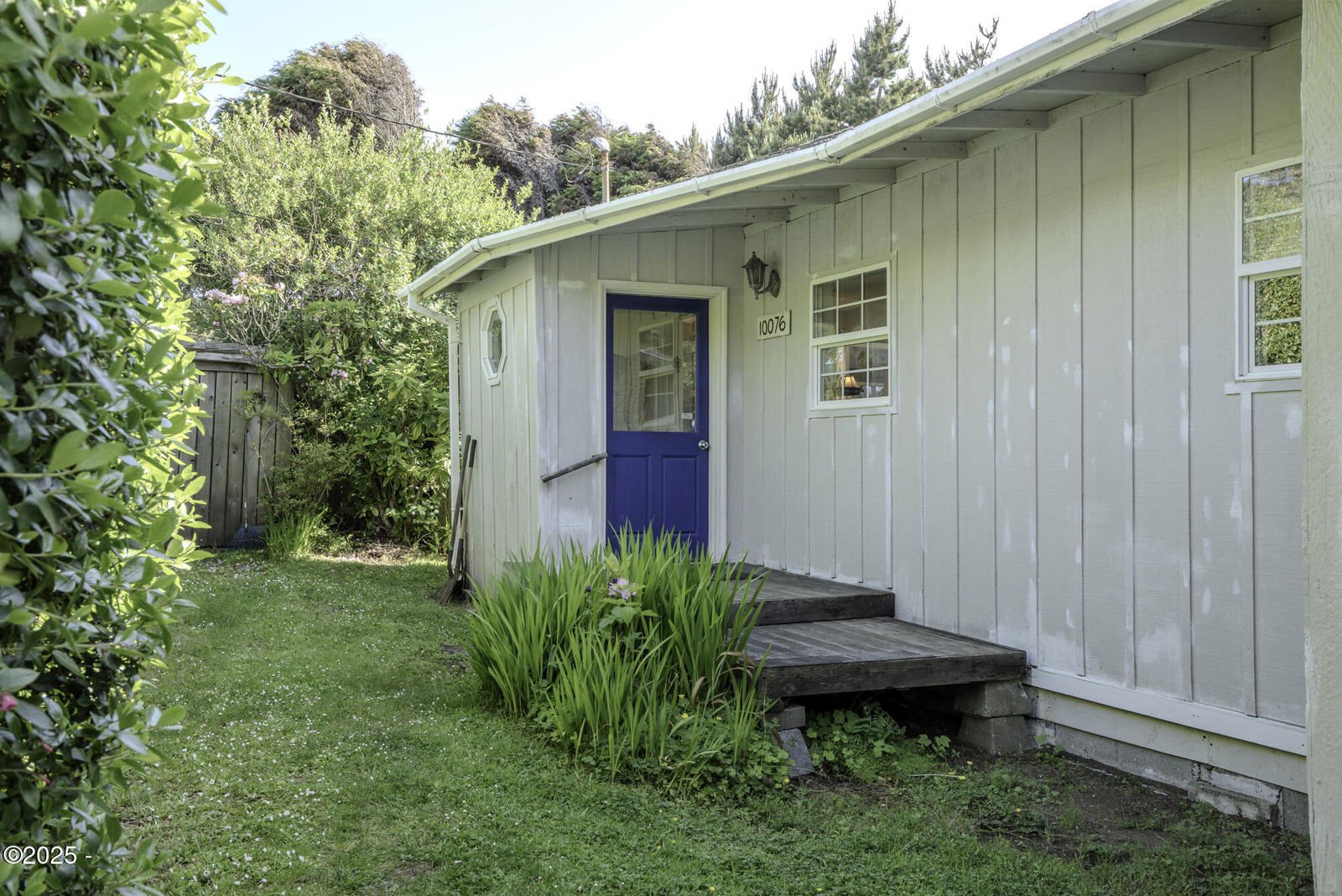 10076 Nw Swallow St, Seal Rock, 97376