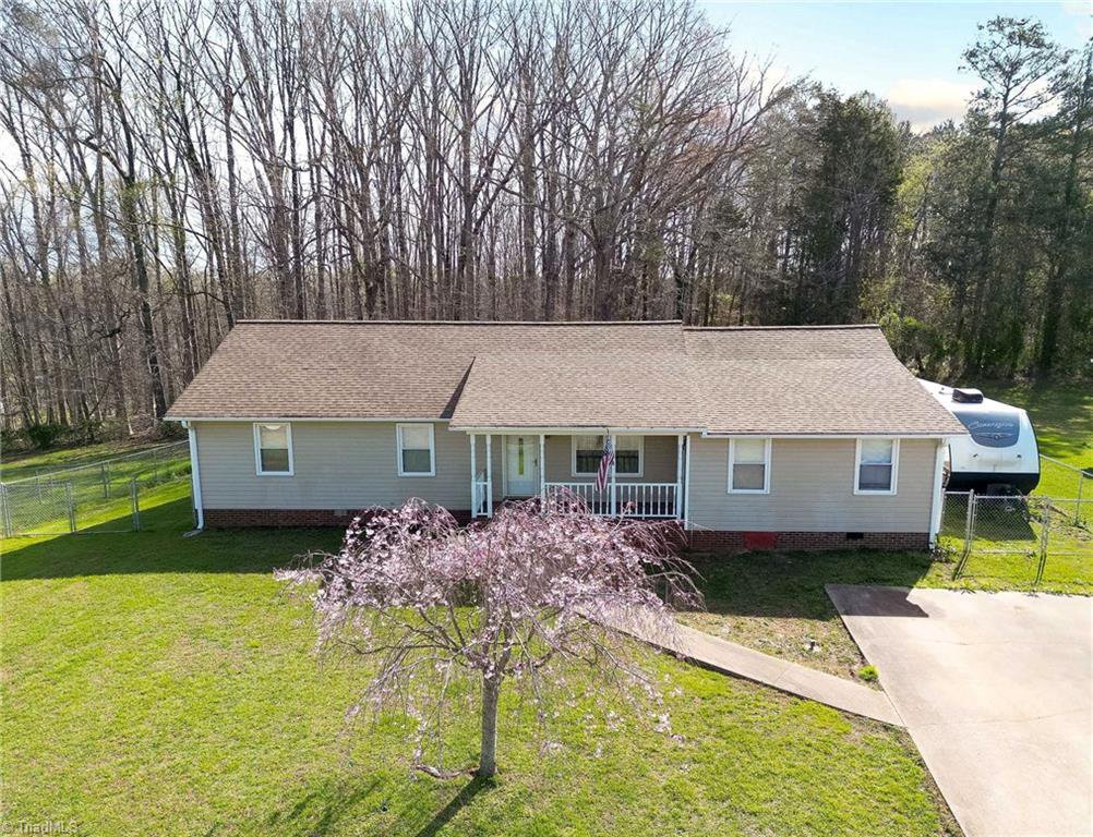 444 Bremen Garden Drive, Lexington, 27295