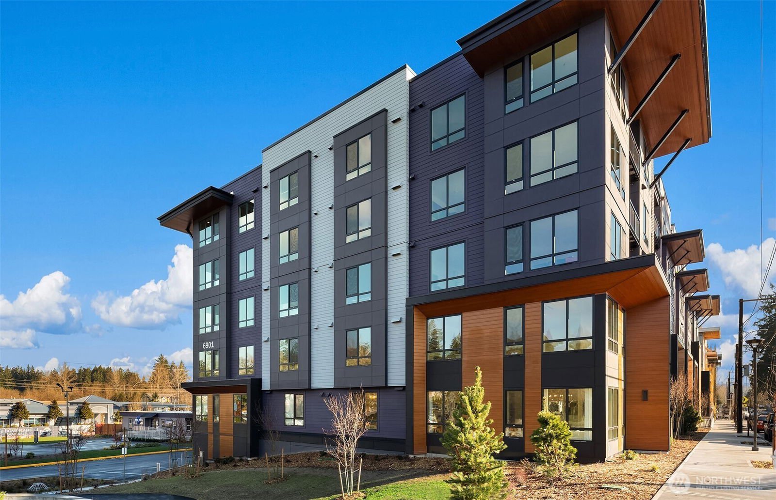 6949 NE 184th Lane Unit #104, Kenmore | MLS# 2471755 | Skyline ...