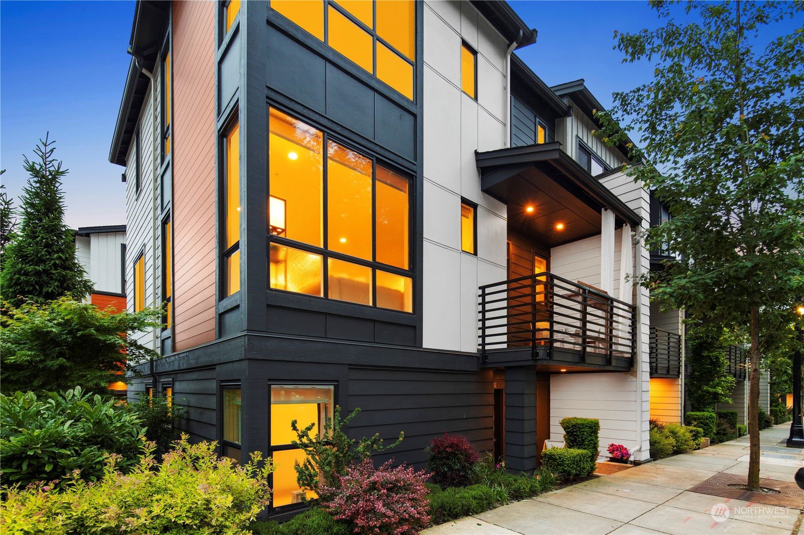 18406 96th Avenue NE Unit #E, Bothell | MLS# 2230509 | Skyline ...