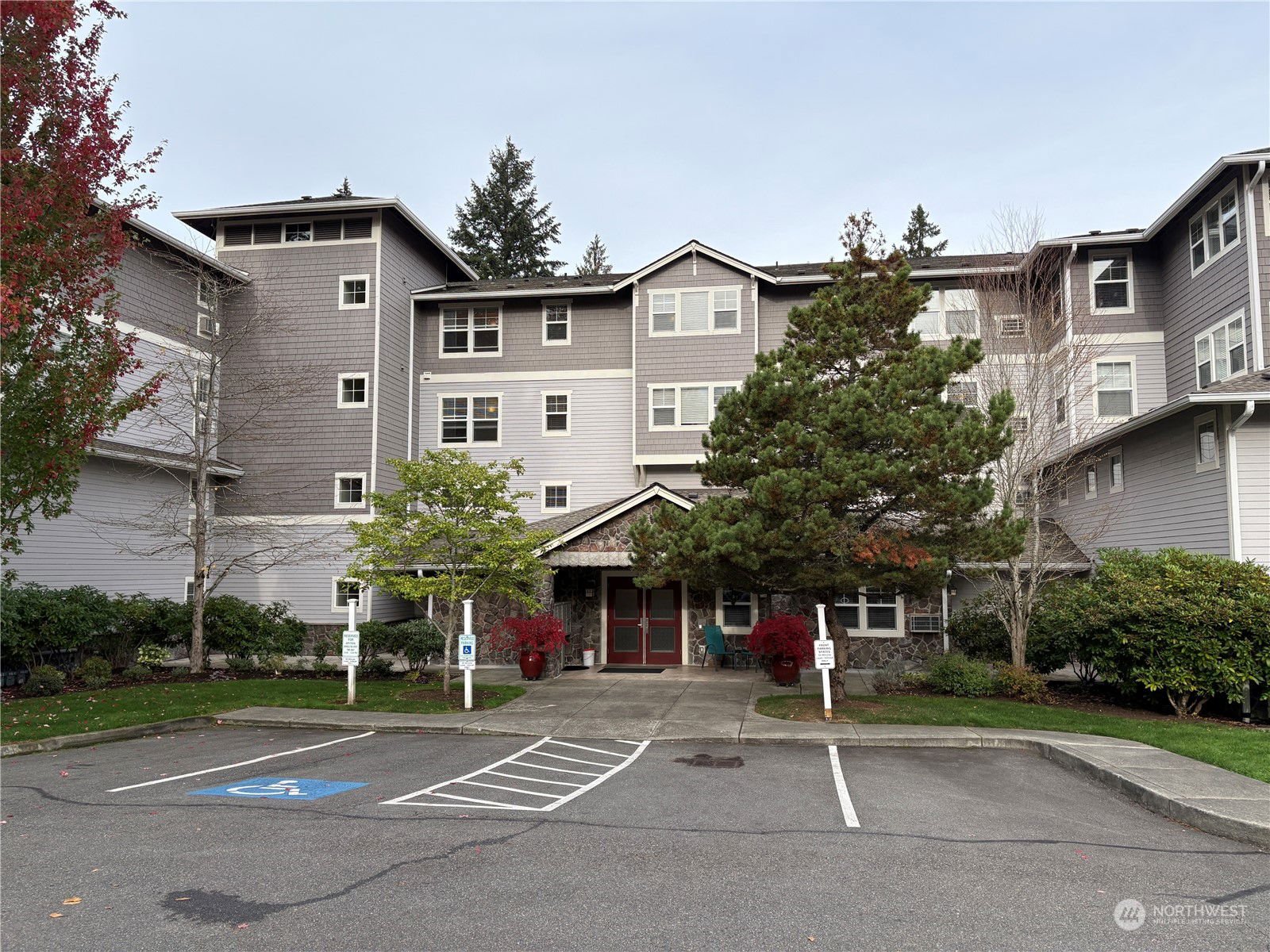 4535 Providence Point Place SE Unit #301, Issaquah | MLS# 2305876 ...