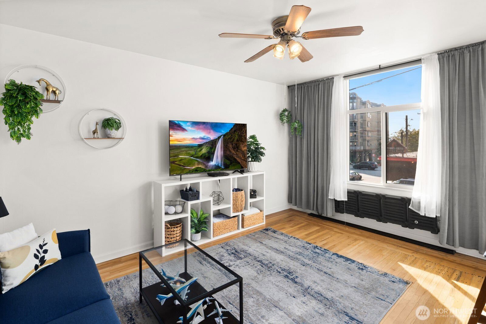 22 John Street Unit #10, Seattle | MLS# 2438475 | Skyline Properties ...