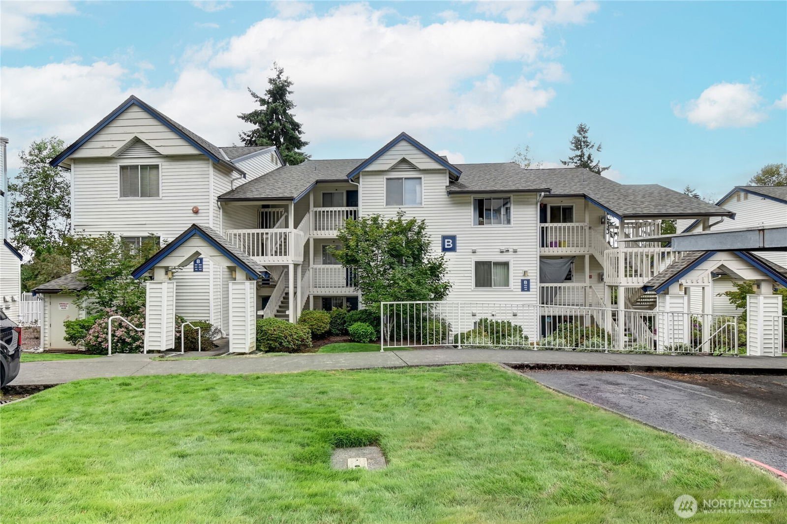 5000 Lake Washington Boulevard NE Unit #B201, Renton | MLS# 2406081 | Skyline Properties, Inc ...
