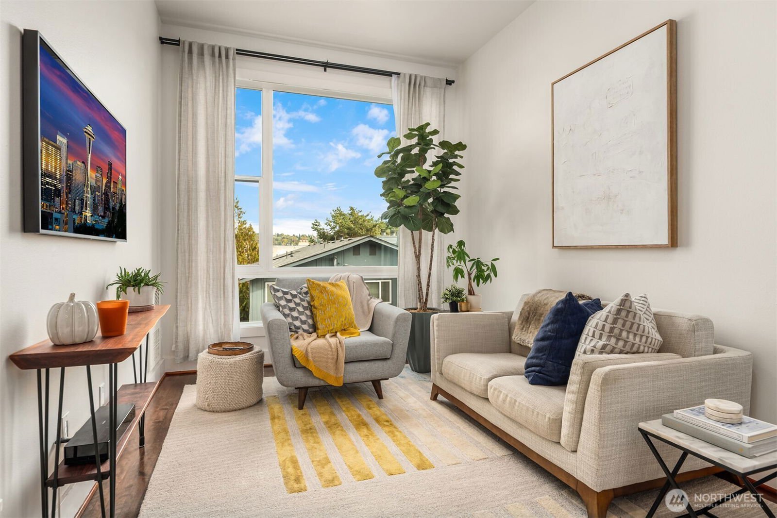 556 Highland Drive, Seattle | MLS# 2466260 | Skyline Properties, Inc ...