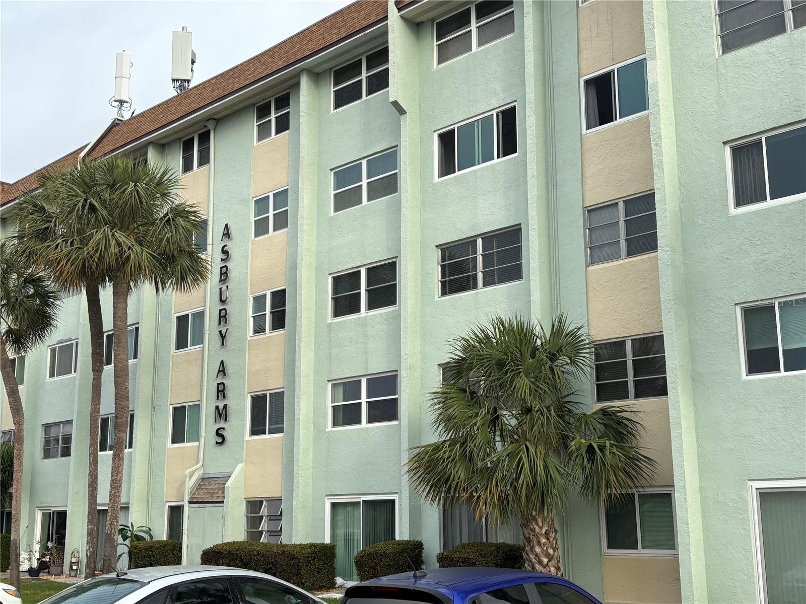 801 83rd Avenue N Unit 415, St Petersburg, FL 33702, TB8448422