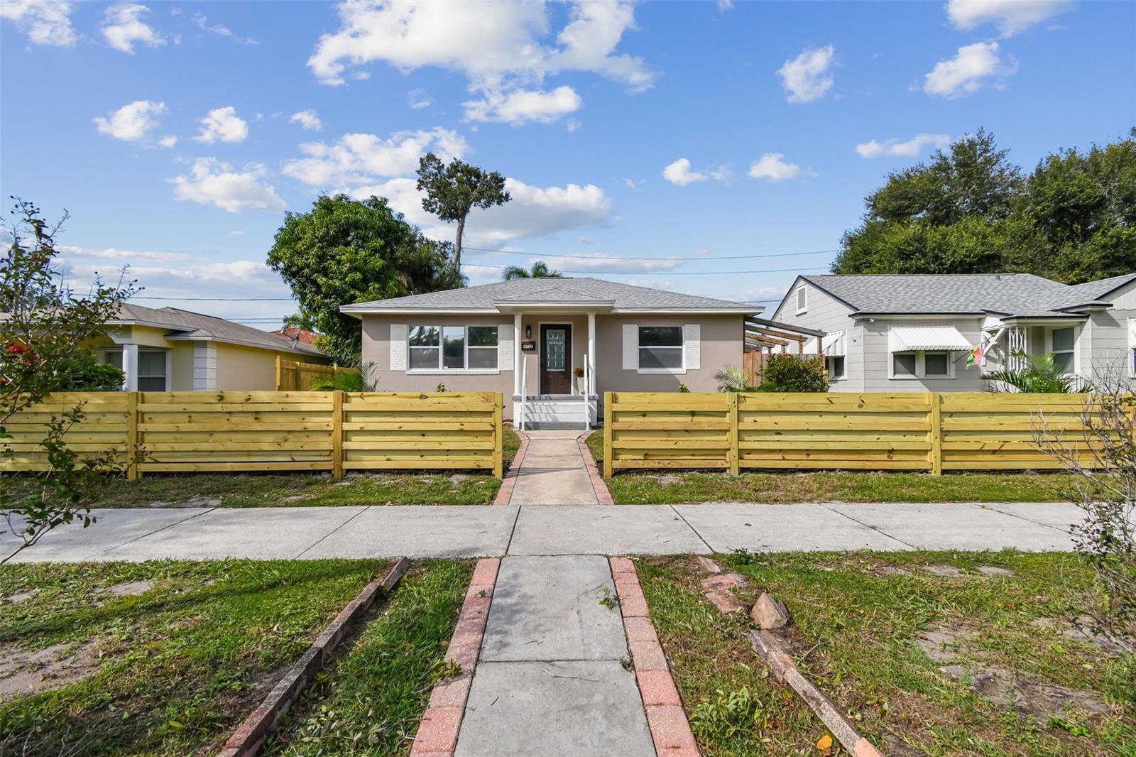 4735 1st Avenue S, St Petersburg, 33711