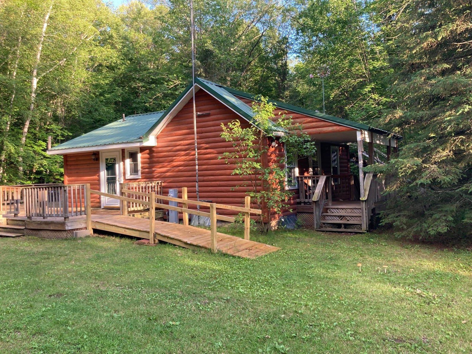 N14160 US HIGHWAY 141, Amberg, WI 54102, 54102