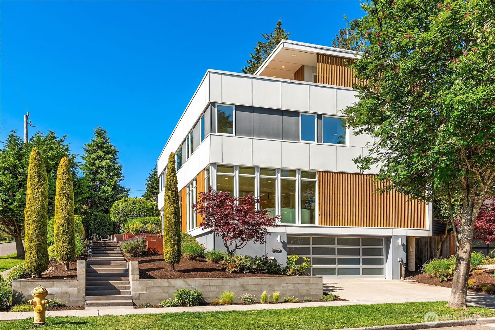 5802 43rd Avenue NE, Seattle | MLS# 2379062 | Skyline Properties, Inc ...